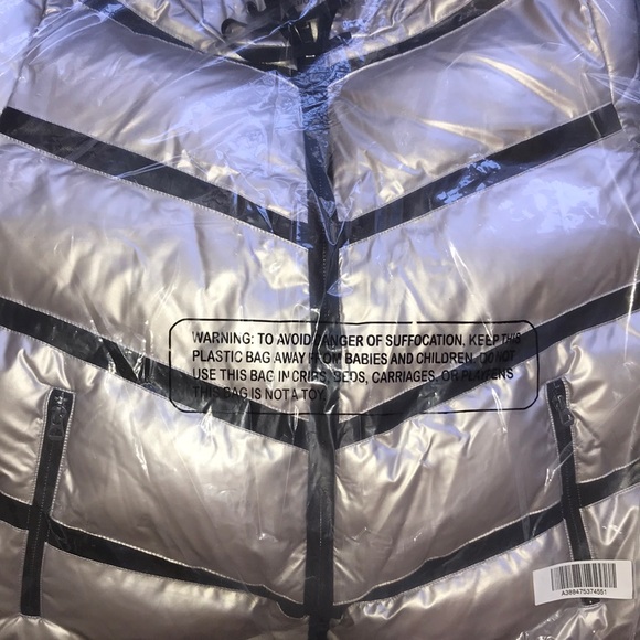 zuda | Jackets & Coats | Zuda Womens Size Medium Quilted Silver Black ...